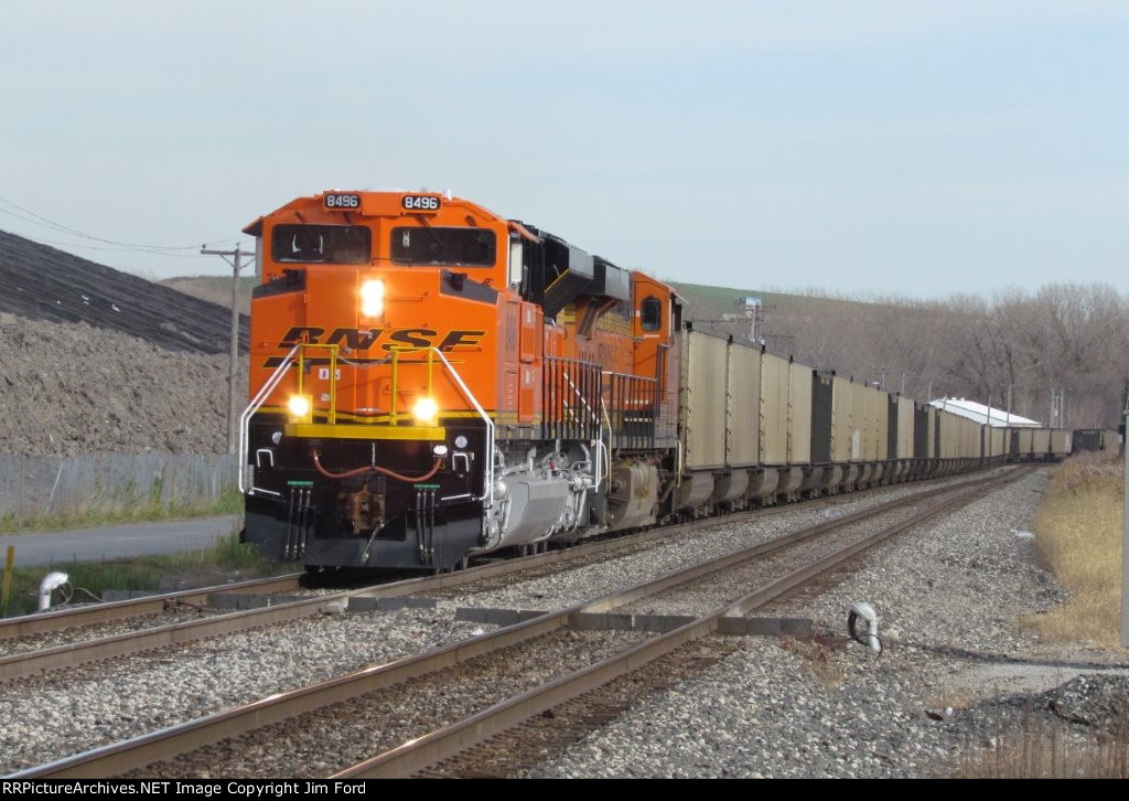 BNSF 8496